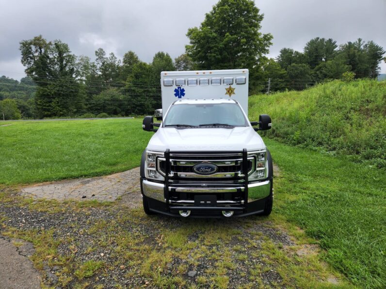 *Delivery Photos* New 2022 F550 4×4 Supercab McCoy Miller Remount - Elite Ambulance Sales
